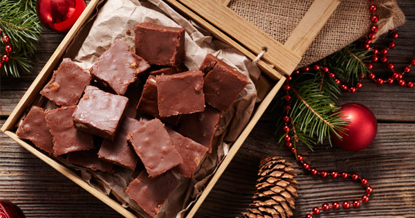 7 Tips For Making Homemade Fudge Easier! Easy Ideas And Tips - Living ...