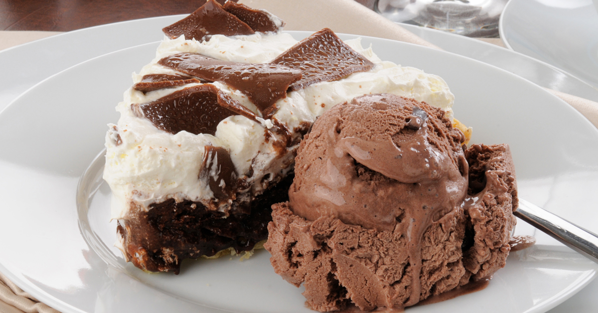 Easter Egg Chocolate Pie Recipe Makes Leftover Candy Amazing!